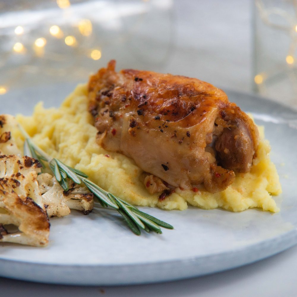 Gegrilde kippendij op een feestelijk bedje – Charlie's Kitchen